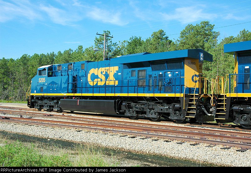 CSX 5205